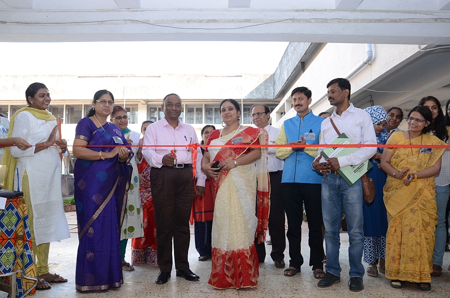 Avishkar 2017-18 | SNDT Women's University