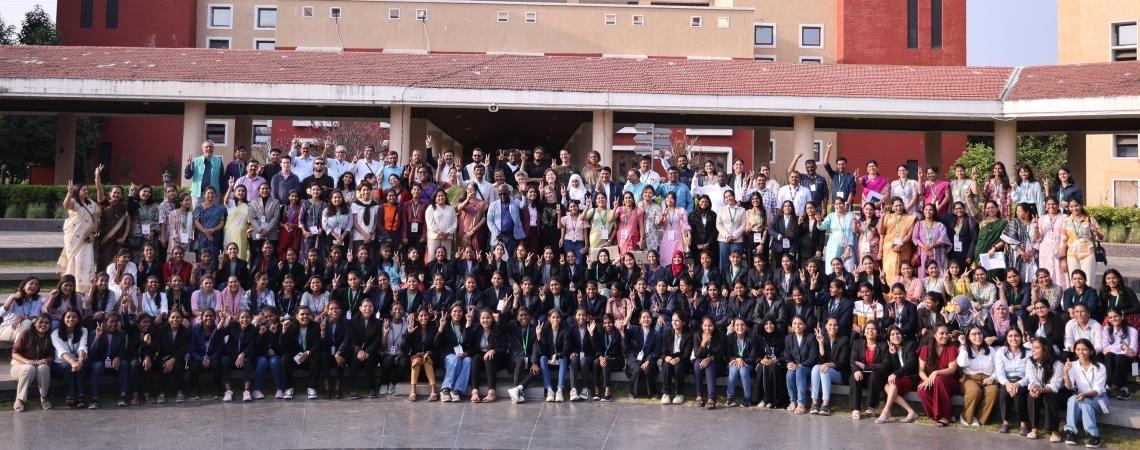 Home | SNDT Women's University